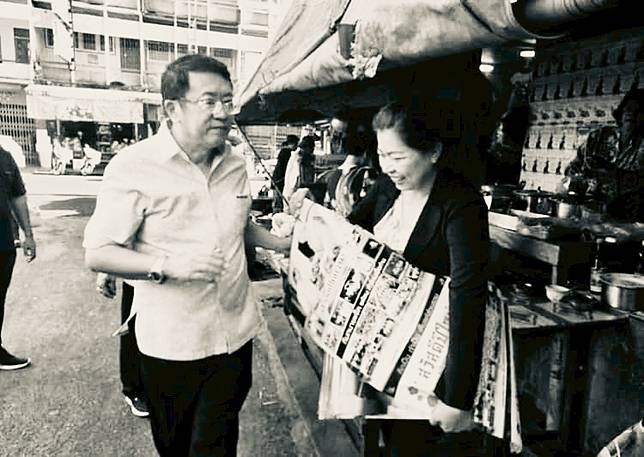 77kaoded | ตำรวจ" อย่าเพิ่งด่วนสรุปว่า " นายกฯแจ็ค" ตายเพราะอุบัติเหตุ ;นายหัวไทร