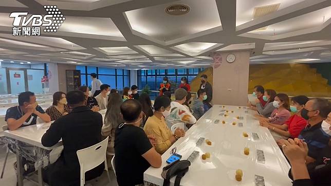 外國觀光客來台 「101、中正紀念堂、野柳」夯 | TVBS | LINE TODAY