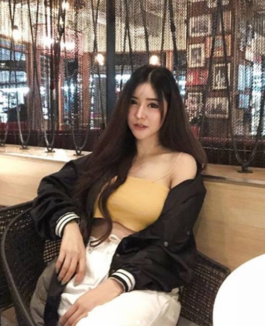 TrueID Entertainment | ตัวเล็กสเปกหน่อง!! เปิดวาร์ป บลู จิรารัตน์ ขาวใสคว้าหัวใจซุปตาร์