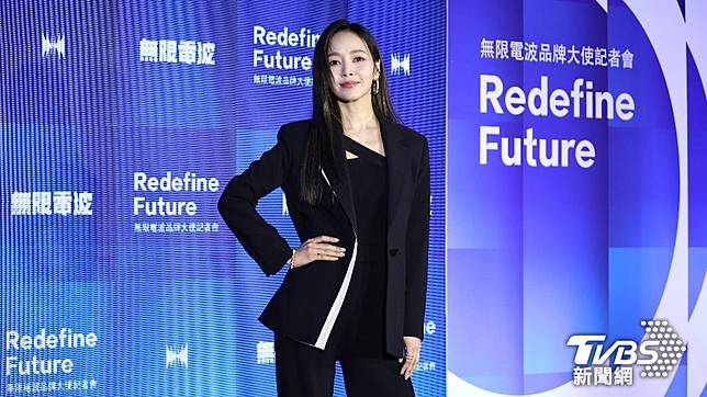 侯佩岑藏15年不忍了！ 爆料「吳宗憲不認真主持」收工秒忙LED | TVBS | LINE TODAY