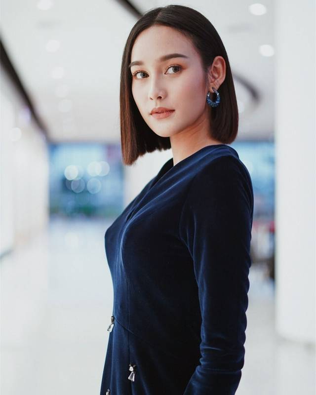 Spiceee.net | 20 ไอเดีย " ผมสั้นสีดำ " ทรงผมคลาสิค สาวยุคไหนก็รอด