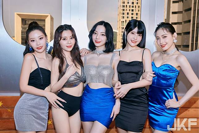 JKF歡度17週年！5美齊聚上場 | NOWnews 今日新聞 | LINE TODAY