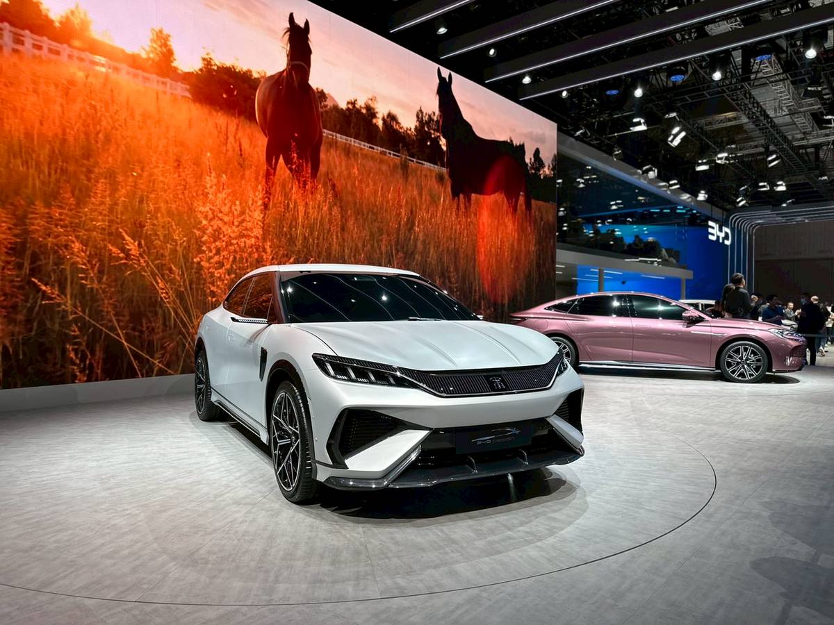 BYD เปิดตัวรถ EV ต้นแบบ “Song L concept SUV” | ประชาชาติธุรกิจ | LINE TODAY