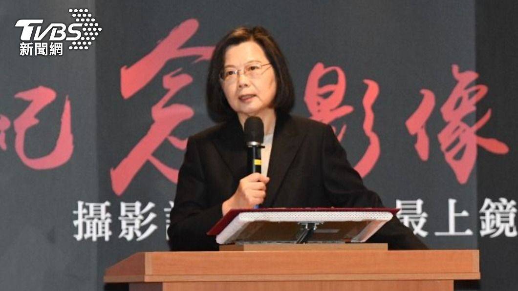 蔡英文今出訪！美國原定首次舉行過境簡報 23分鐘前突喊卡 | TVBS | LINE TODAY