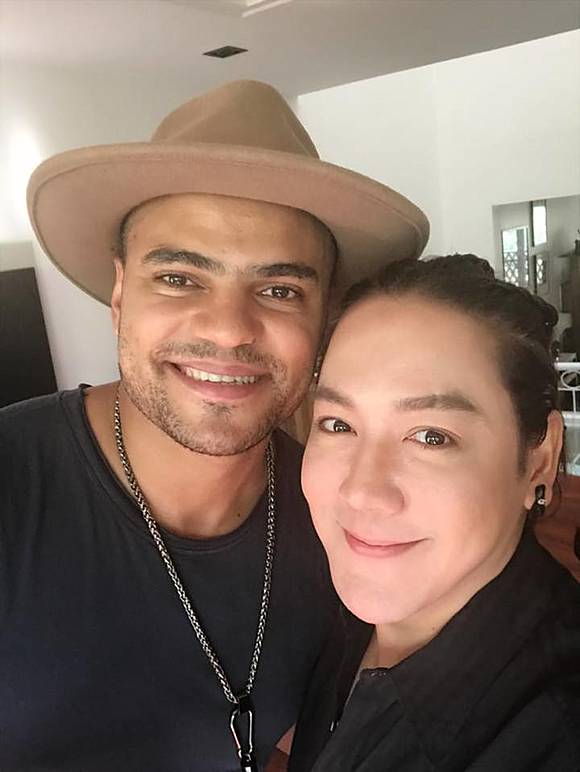 จับตา! กระแต จะเต้นอินเตอร์คู่ โมฮอมบี นักร้องดังระดับโลก