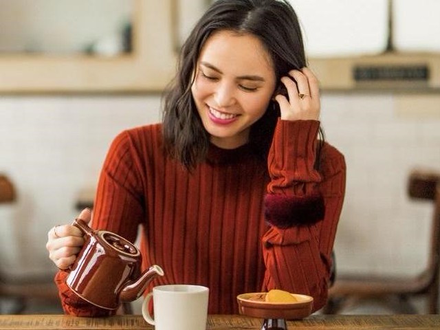 定番リブニットを今っぽく着る5つのワザ（BAILA News）