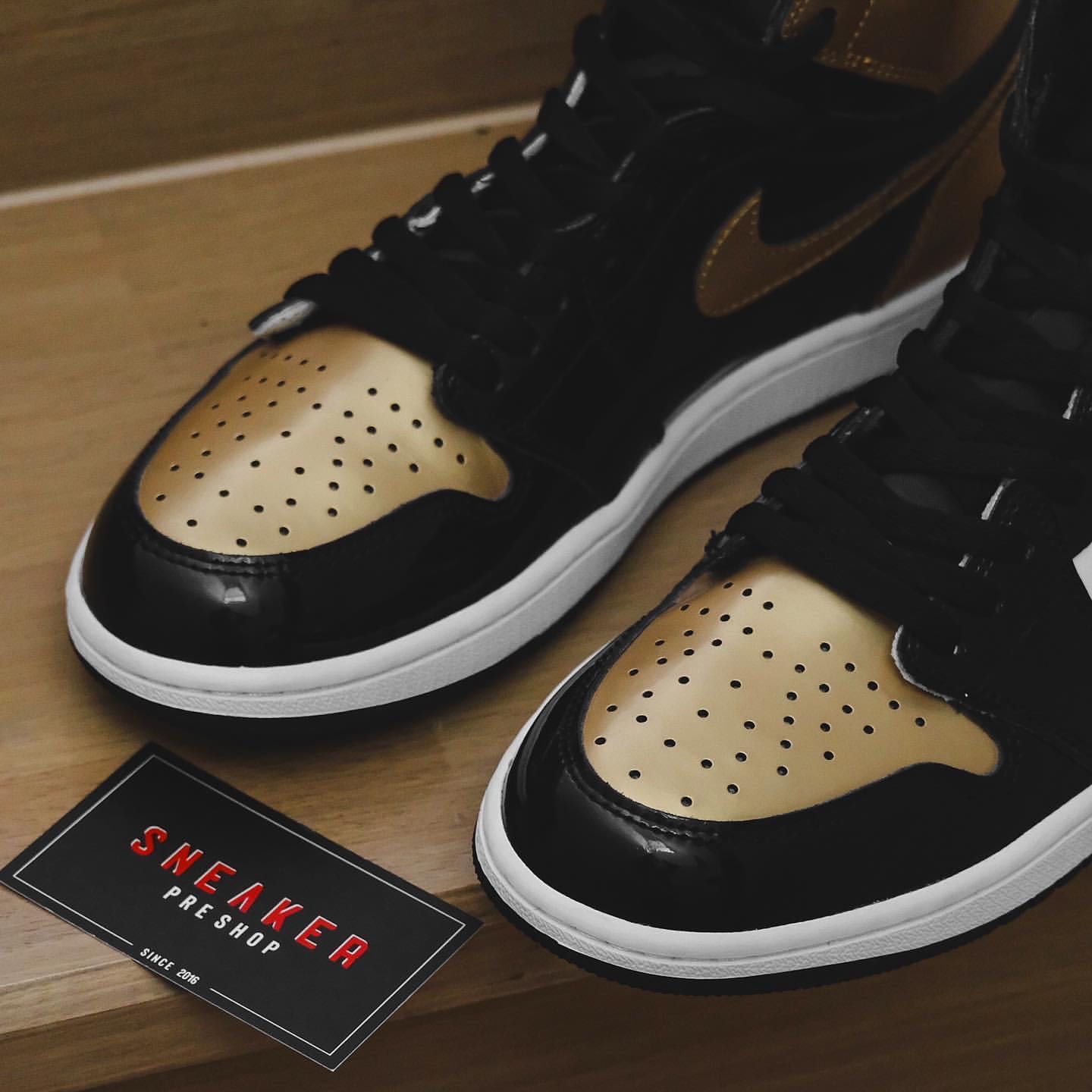 Air Jordan 1 Retro High Patent Gold Toe | LINE SHOPPING