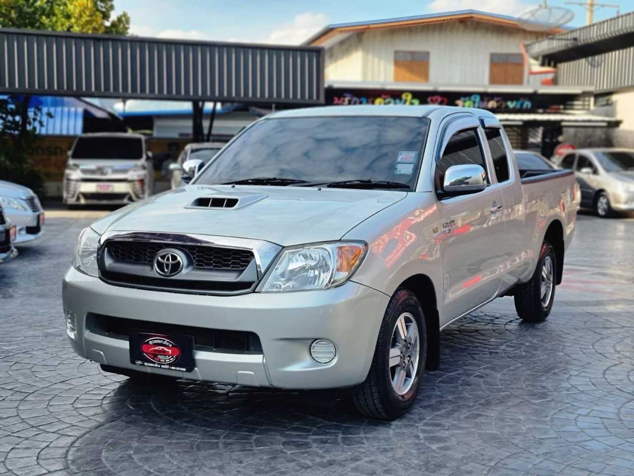 TOYOTA VIGO | LINE SHOPPING