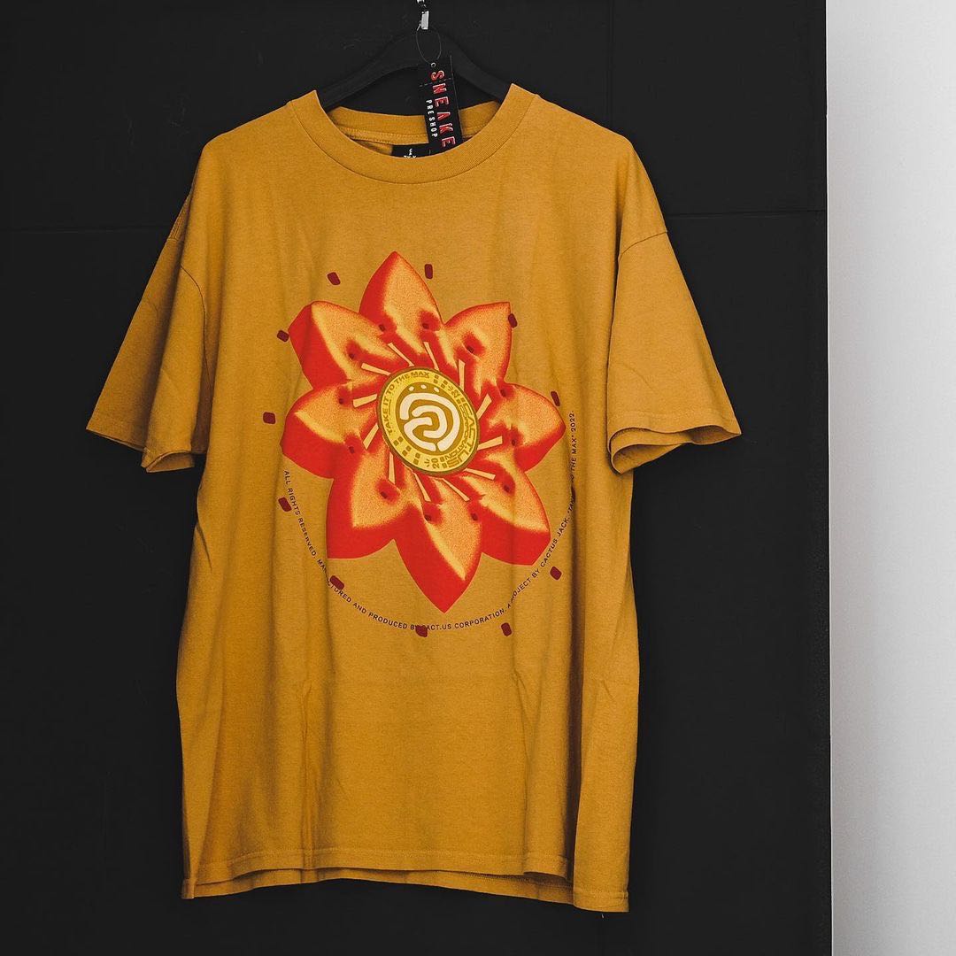 Travis Scott Cactus Jack “Flower” Tee Gold | LINE SHOPPING