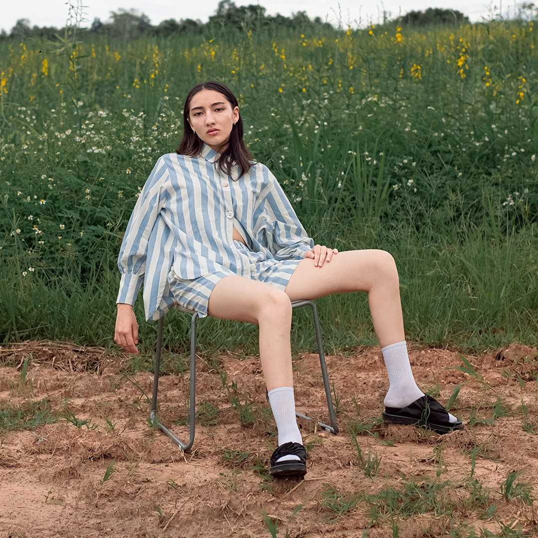 Cotton Puff Sleeve Shirt With Shell Button | LINE SHOPPING