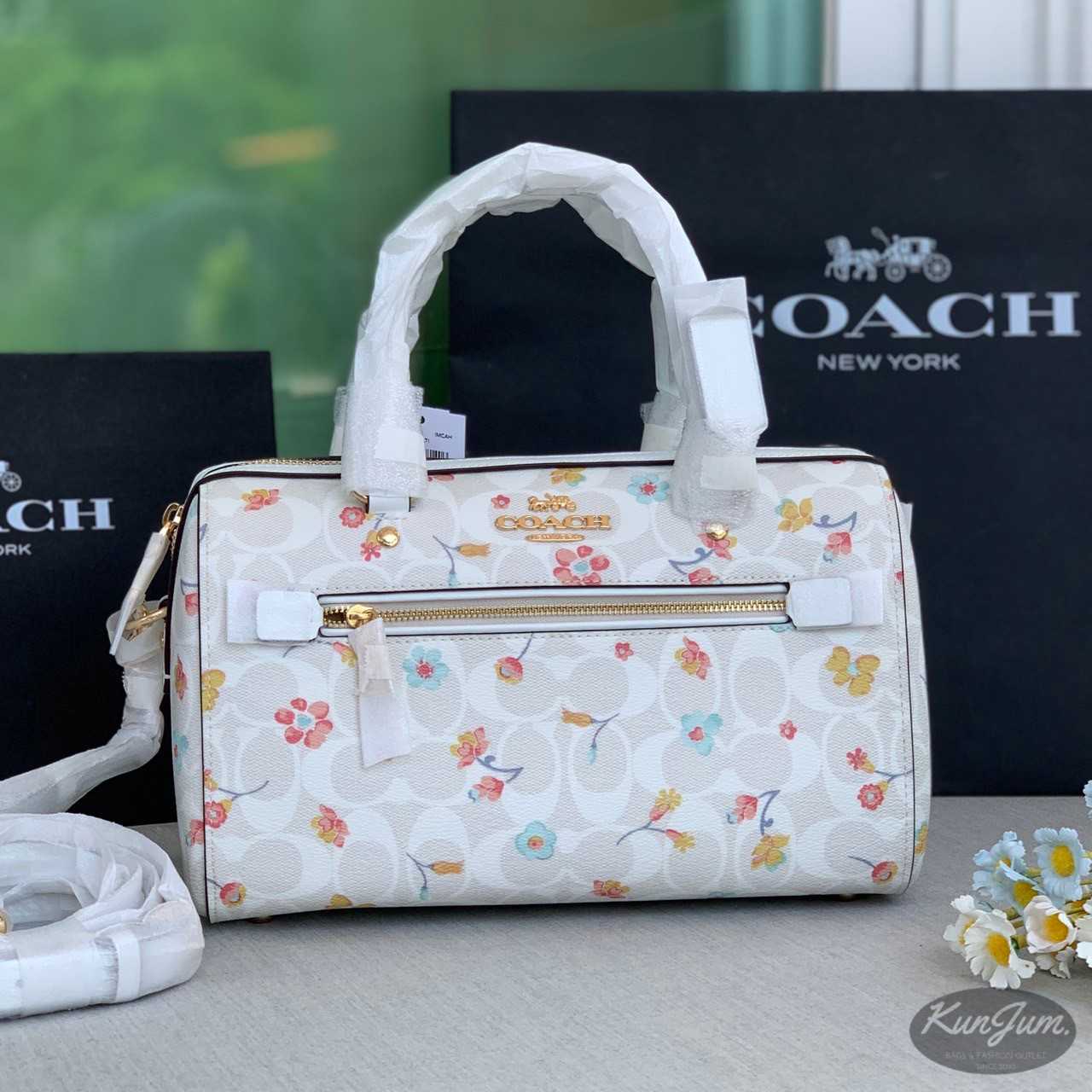 COACH (Style No.C8615) | LINE SHOPPING