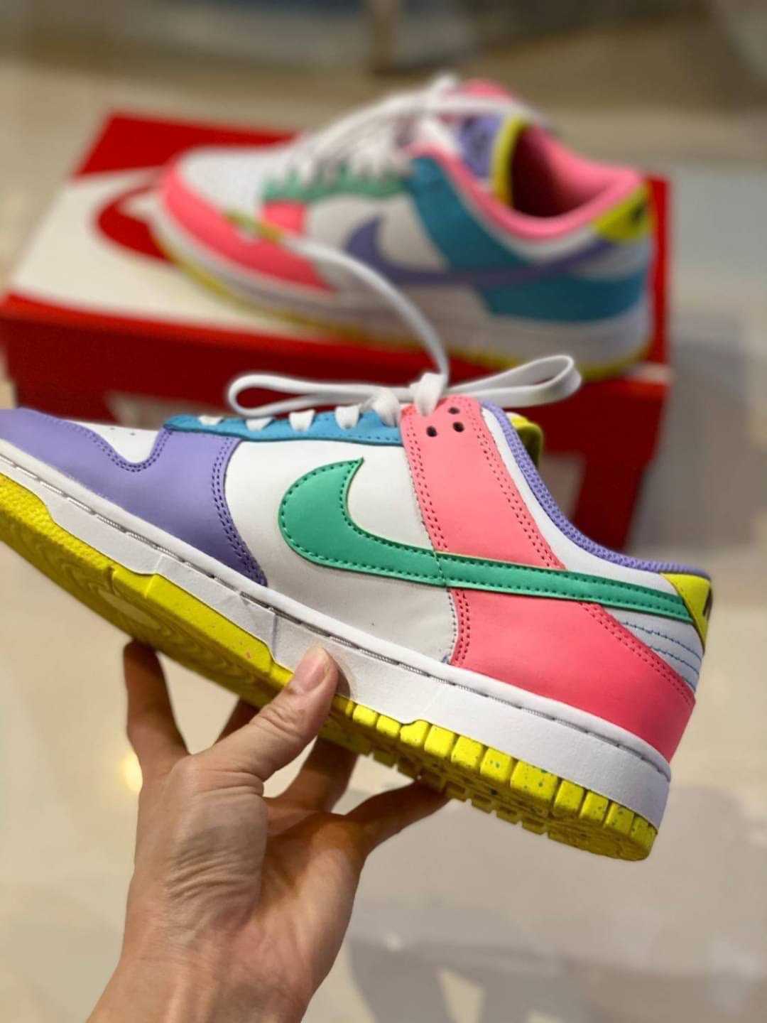 Nike Dunk Low Candy (📌 ทักแชทก่อนสั่งซื้อน้า) | LINE SHOPPING