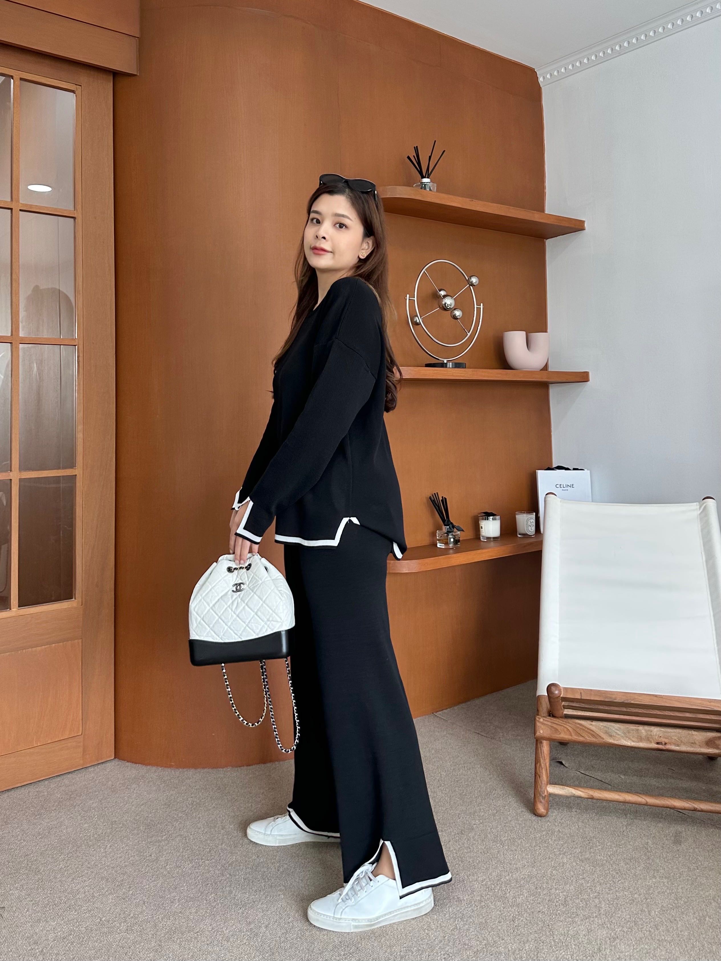 MONO KNIT SET | LINE SHOPPING