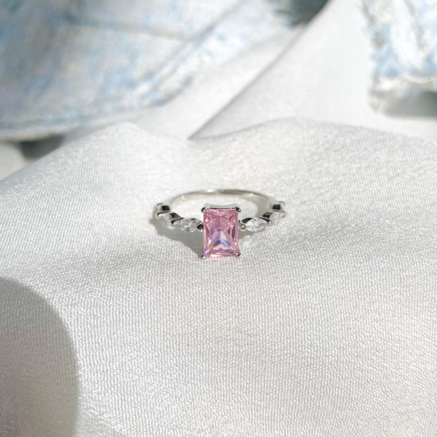 Kinez Jewelry | LINE SHOPPING