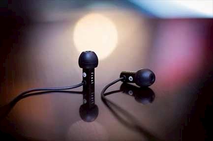 หูฟัง Final Audio E2000 - สี: ดำ | LINE SHOPPING