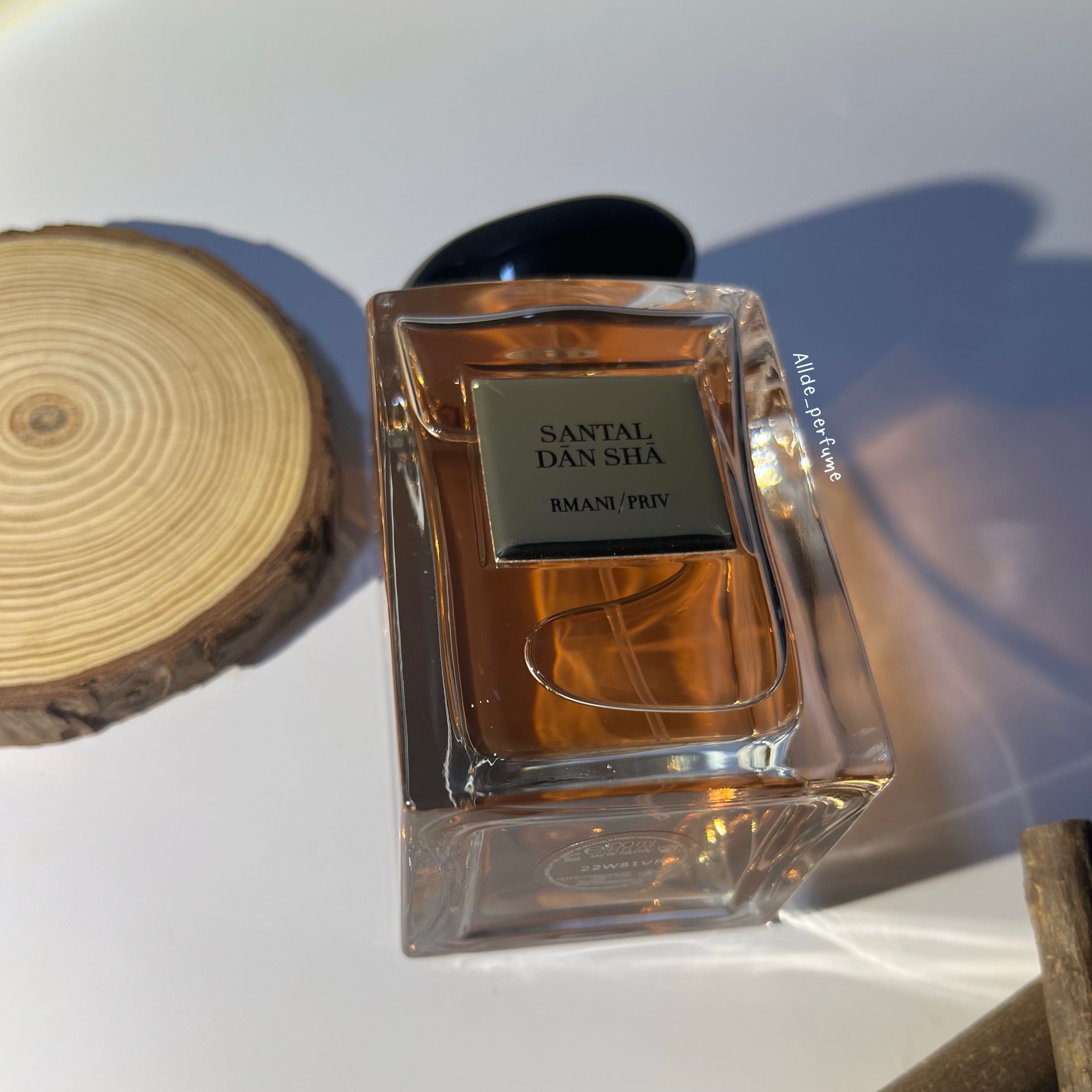 Armani Prive Santal Dan Sha 🪵☘️ | LINE SHOPPING