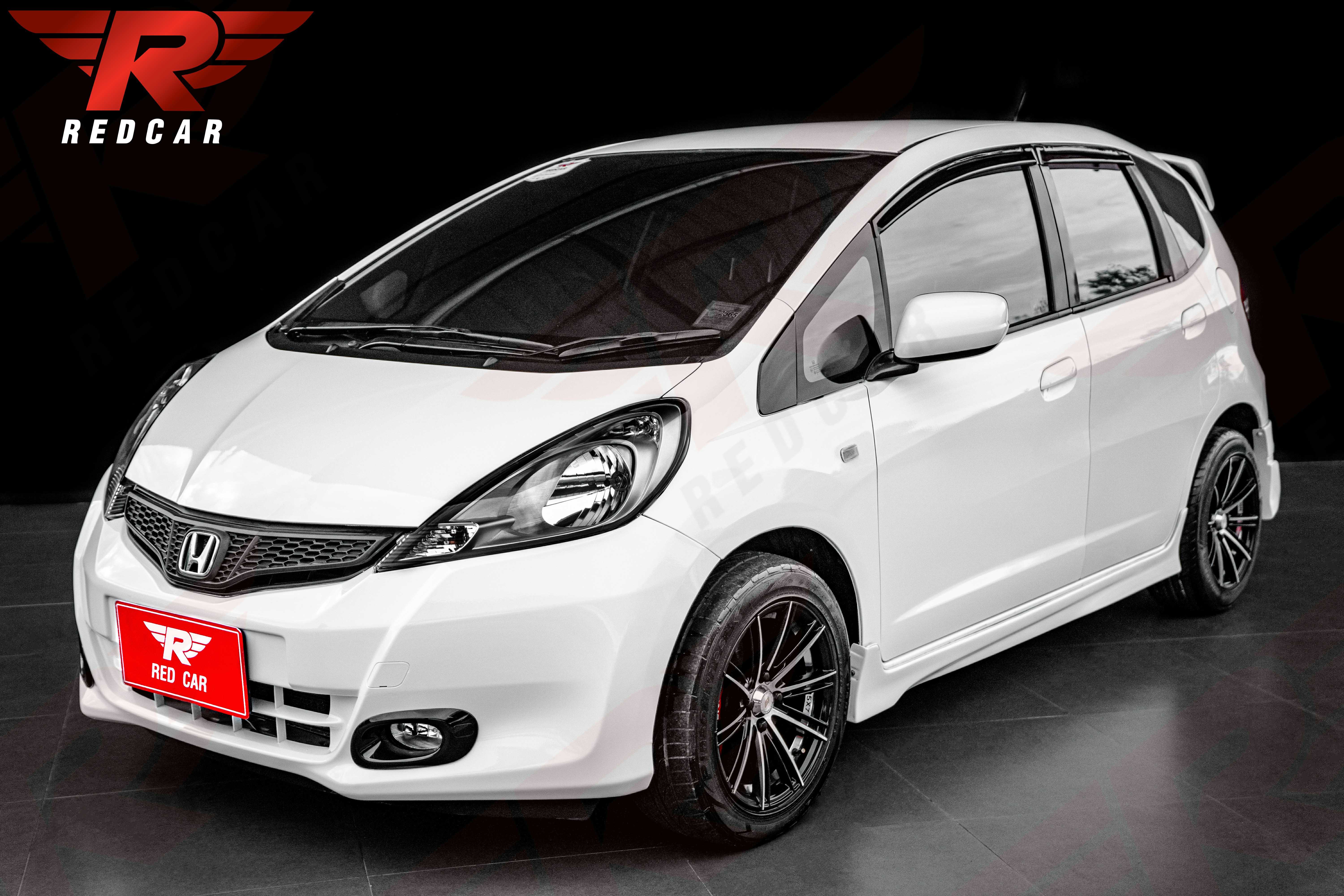 (2013) Honda Jazz GE 1.5 V /AT | LINE SHOPPING