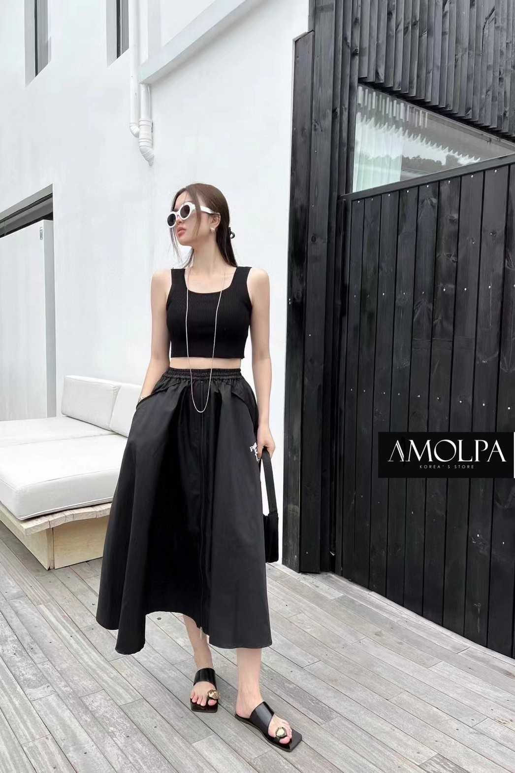 กระโปรง LONG SKIRT PRADA | LINE SHOPPING