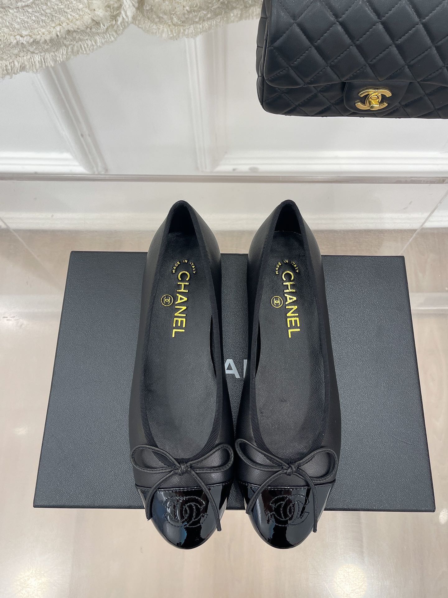 Chanel | LINE SHOPPING