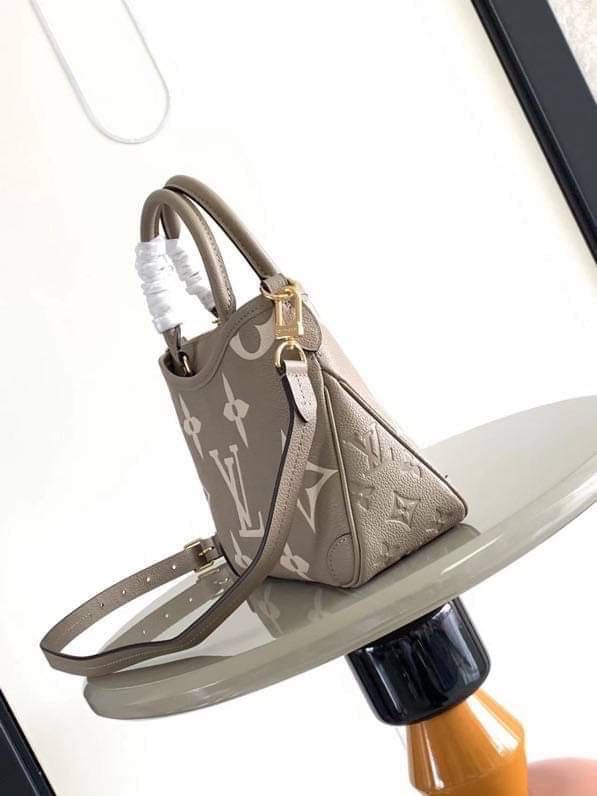 Louis Vuitton Trianon PM | LINE SHOPPING