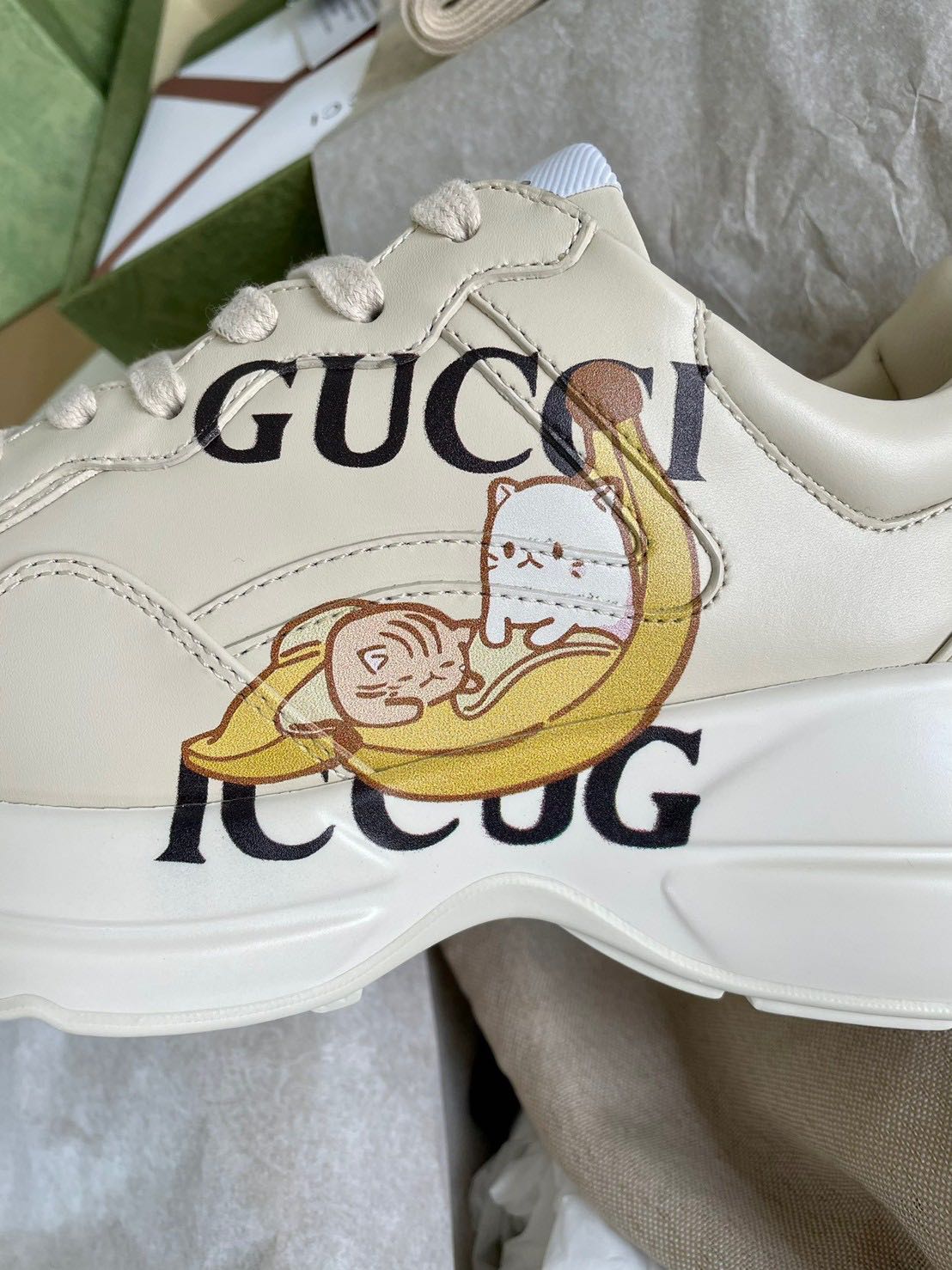 Gucci | LINE SHOPPING