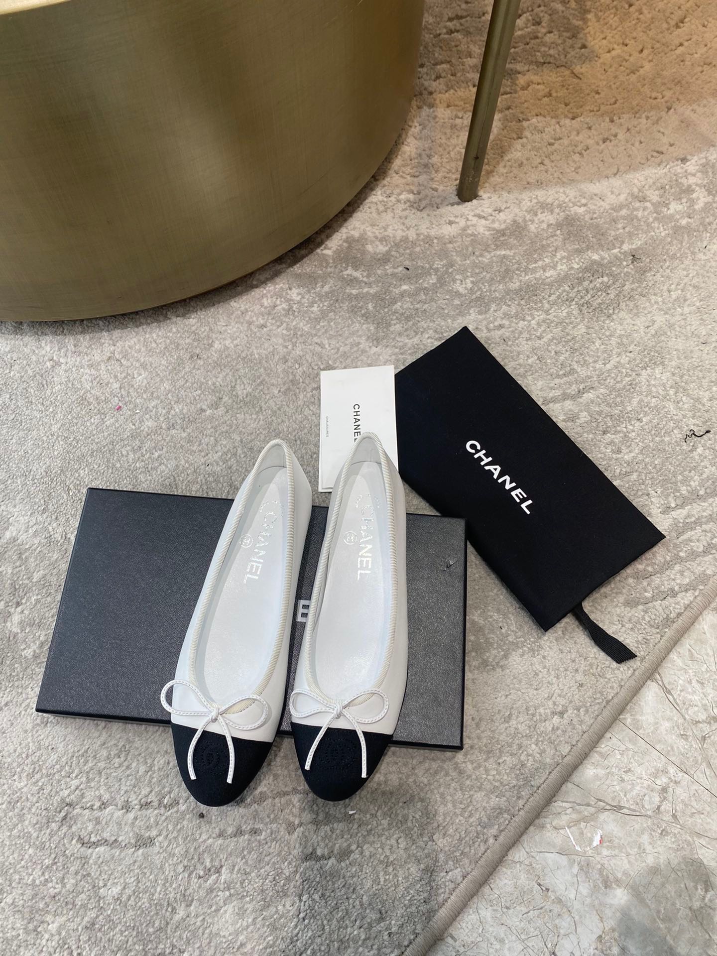 Chanel | LINE SHOPPING