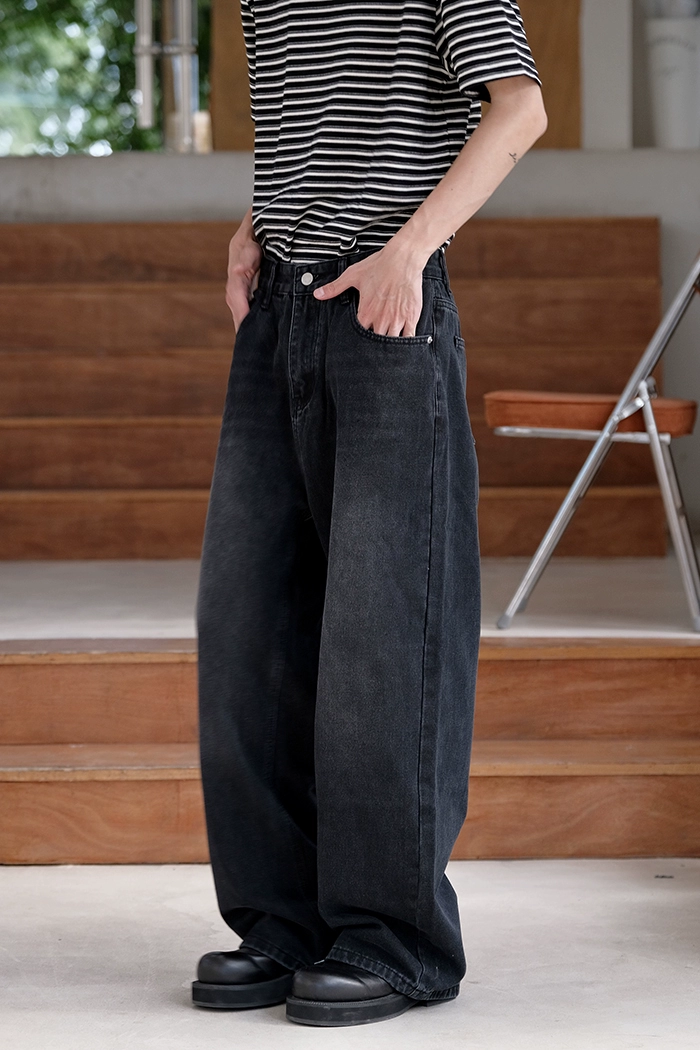 CARPEM Straight Jeans | LINE SHOPPING