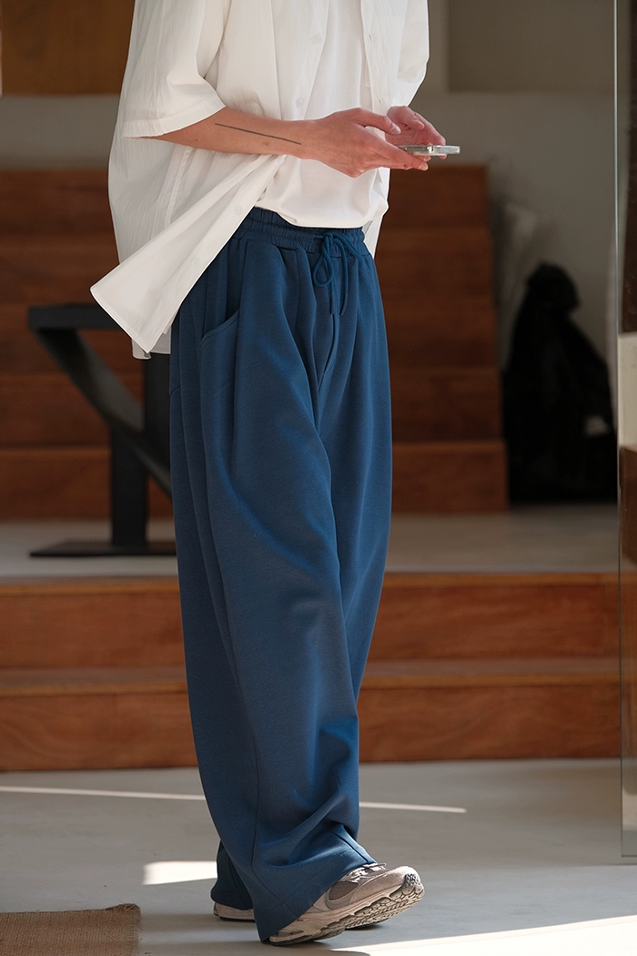 CARPEM Sweatpants | LINE SHOPPING