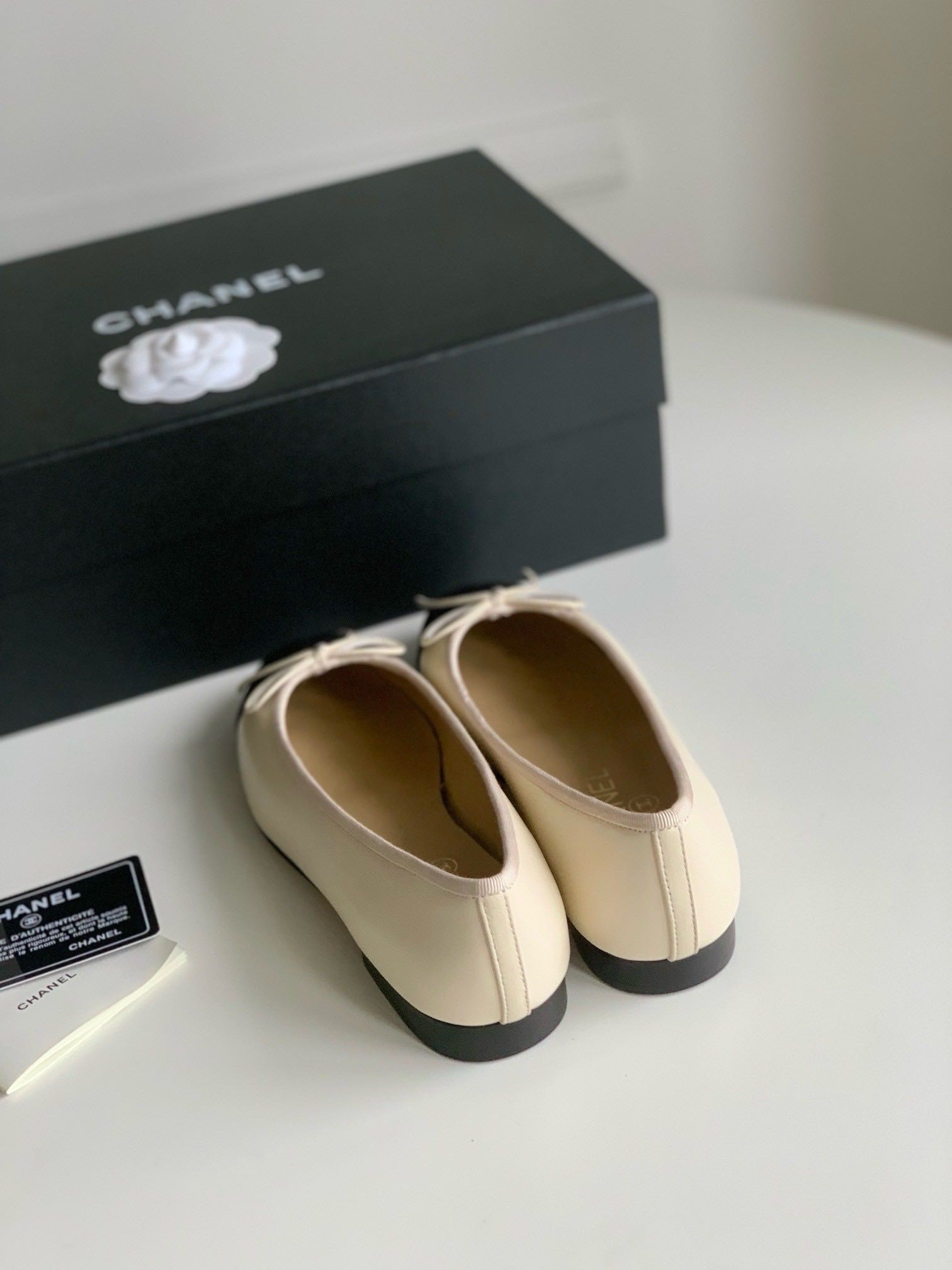 Chanel | LINE SHOPPING