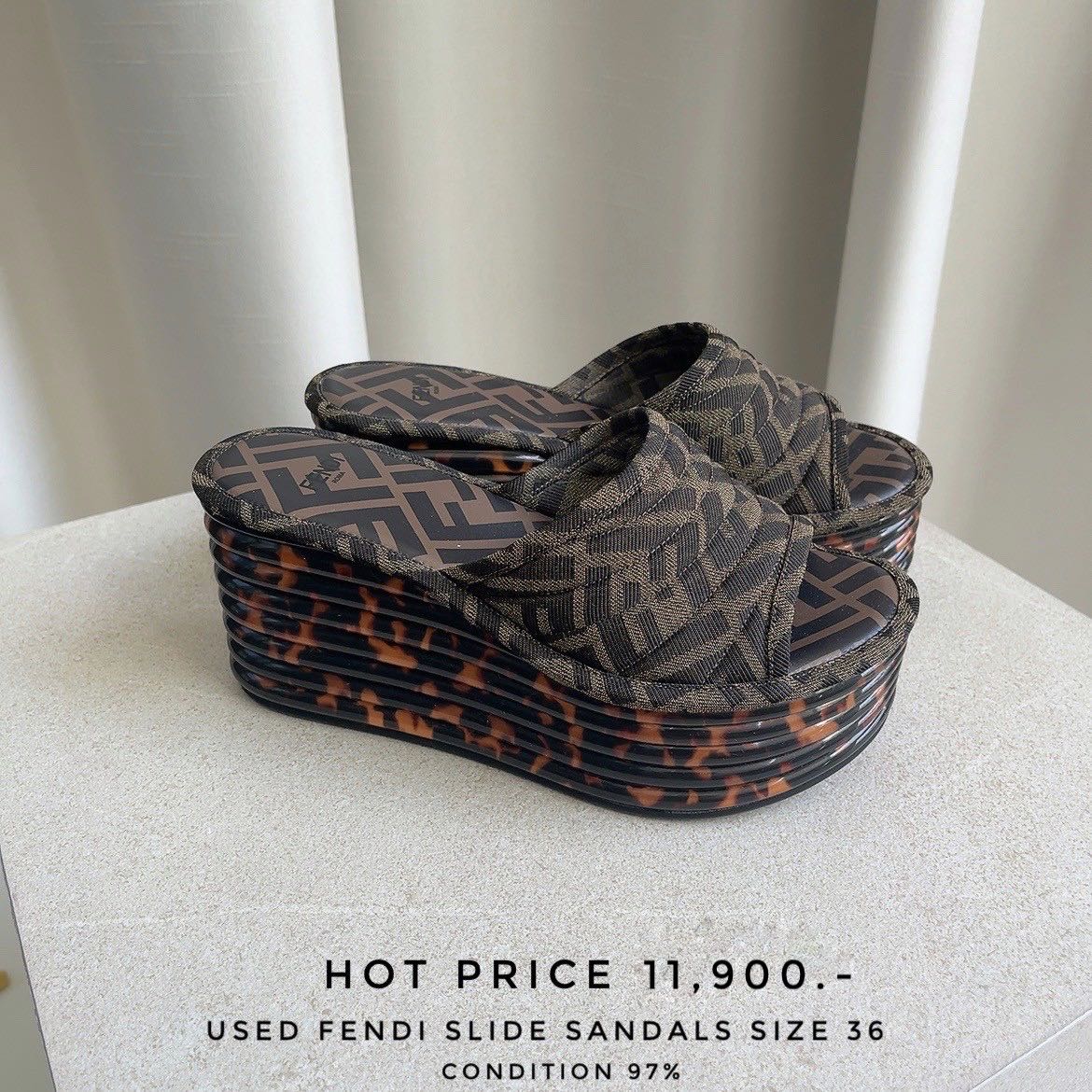 | Casual shoes | LINE SHOPPING