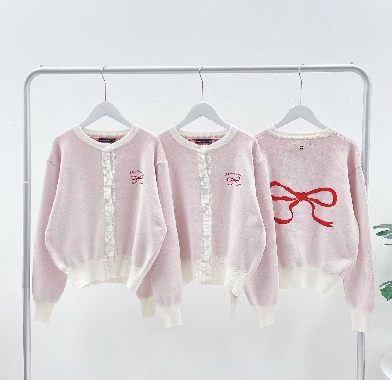 RONRON RIBBON KNIT CARDIGAN (IVORY /RED) | LINE SHOPPING