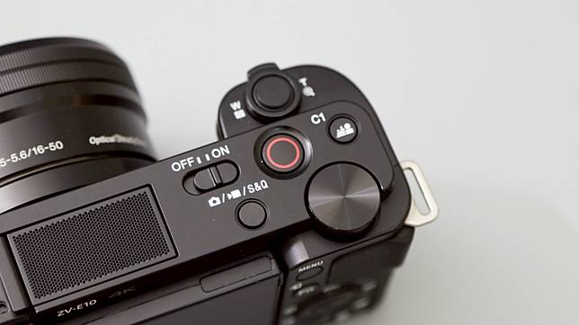 SONY ZV-E10拍攝神器簡單玩 - Yahoo奇摩汽車機車