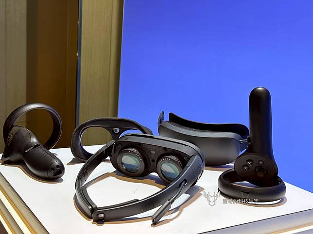 HTC全新VIVE XR Elite頭戴裝置初體驗｜售價34900元讓你真正無負擔玩VR - Yahoo奇摩汽車機車