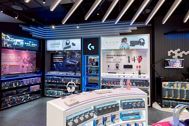 Logitech品牌概念店宣布進駐台中LaLaport｜即日起祭出試營運優惠 - Yahoo汽車機車