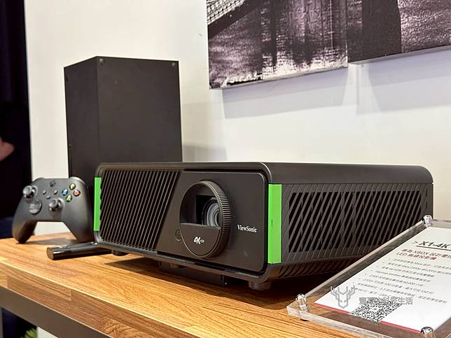 ViewSonic 與微軟合作的首款 Xbox 專用投影機初體驗｜用 120 吋螢幕玩暗黑4 - Yahoo奇摩汽車機車