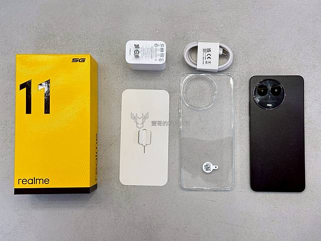 售價免9千元的 realme 11 5G 動手玩｜精緻外型、功能越級的入門機 - Yahoo奇摩汽車機車