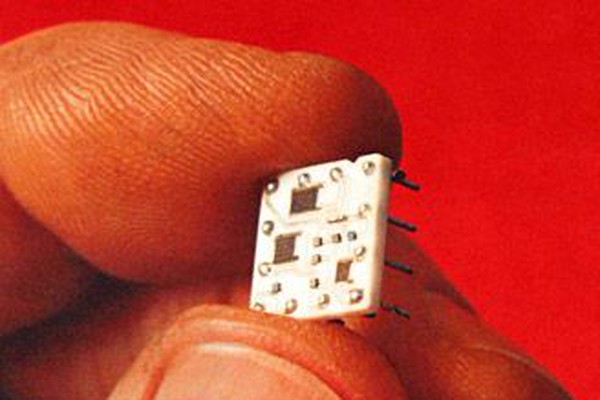 業界に多大な影響を与えた現存メーカー System/370の投入で黄金期を迎えたIBM（アスキー）