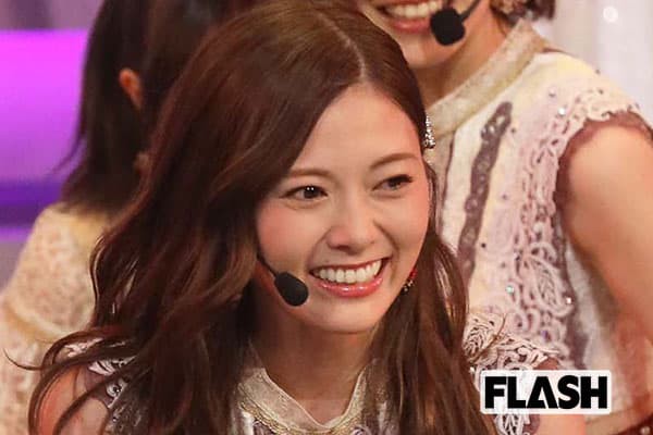 乃木坂46を卒業「白石麻衣」最後の『紅白』で見せた涙（SmartFLASH）