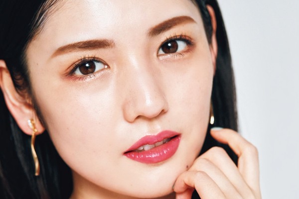 苦手を攻略！【唇の形別】濃い色リップの似合わせテク（MAQUIAメイク）