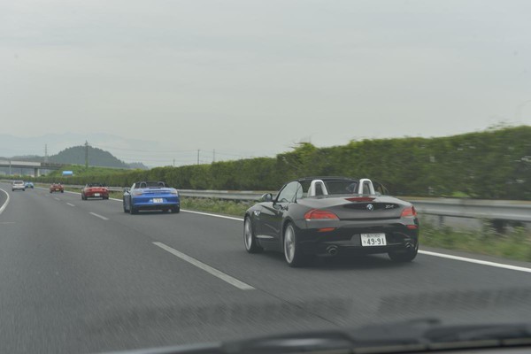 100km/hで100mは空けすぎ？ 安全かつ現実的な車間距離とはどのぐらいか（WEB CARTOP）