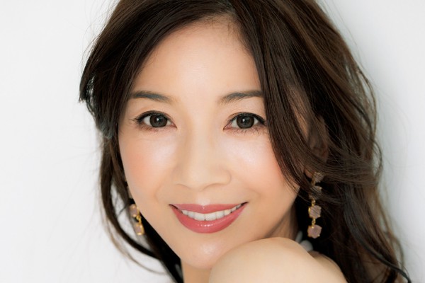 教えて、十和子さん！ 体型キープ法は？ 大人の愛されメイクのコツは？etc.（MAQUIAメイク）