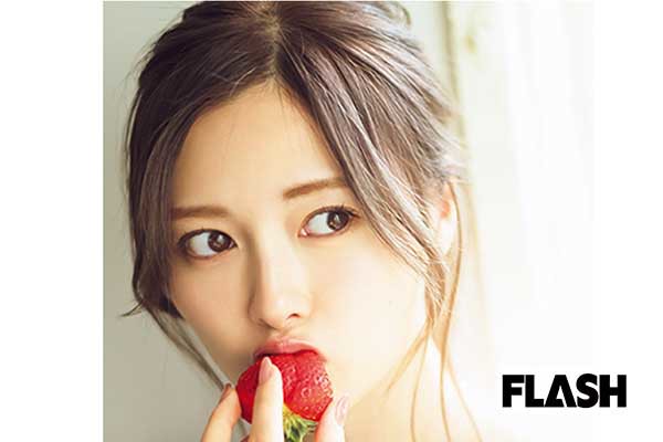 乃木坂46・白石麻衣 × Platinum FLASH「再会」（SmartFLASH）