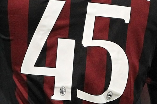 バロテッリは除外！「レア背番号45」時代が懐かしいスター選手たち（Qoly）