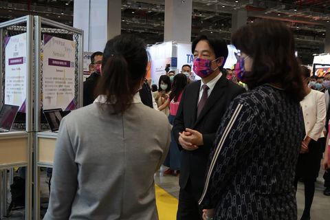 Sensist | LINE Official Account